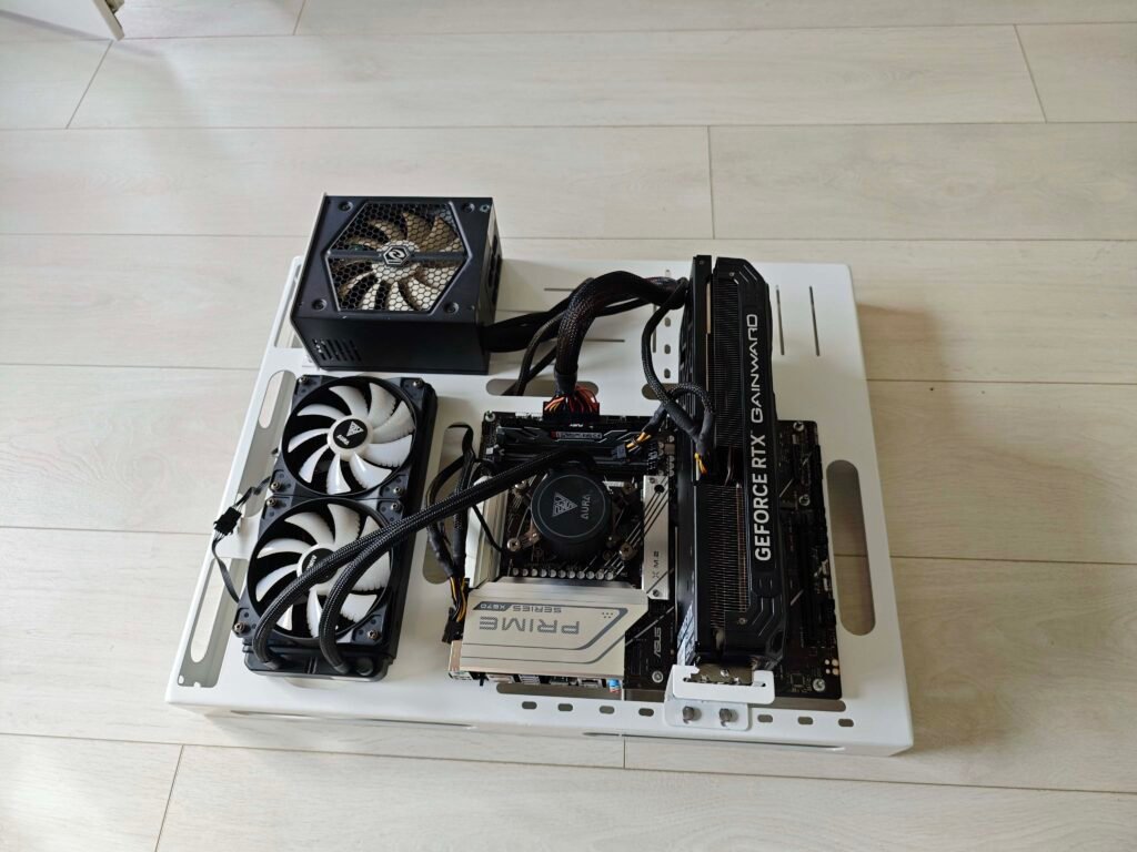 Wall Mounted open air PC case, Full ATX [WOP1] - metal-legs.com